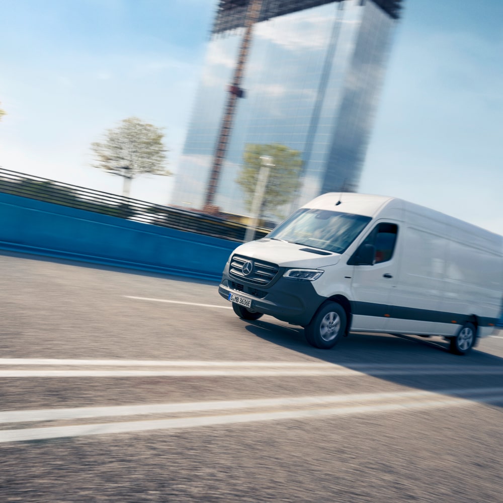 eSprinter Panel Van | Dimensions & Equipment | Learn more