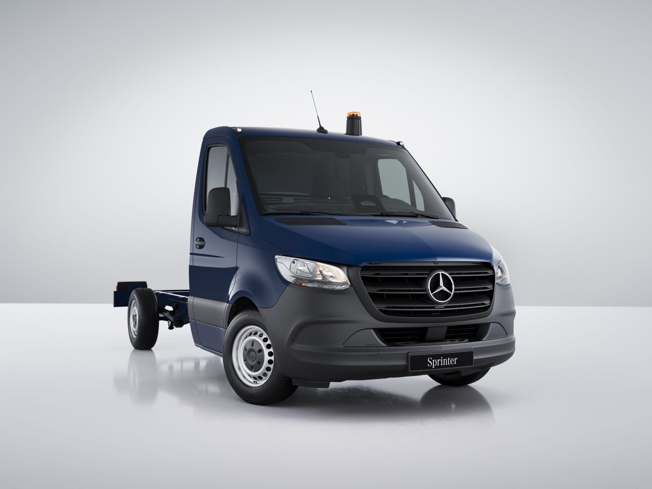 Sprinter Chassis | Dimensions & Equipment | Learn More